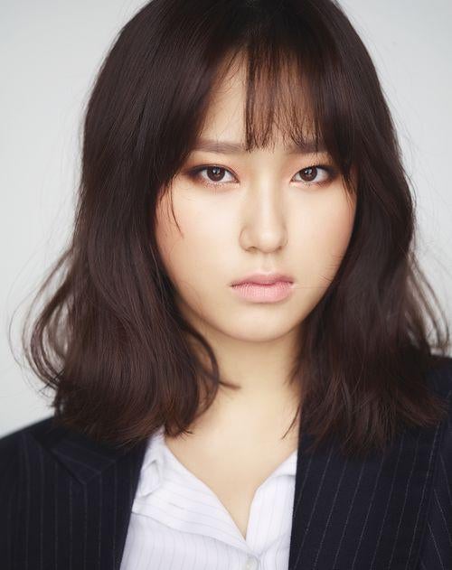 Minji Ryu's Instagram, Twitter & Facebook on IDCrawl